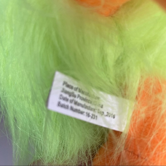 Dreamworks | Toys | Nwt Dreamworks Trolls Fuzzbert Green Hairy ...